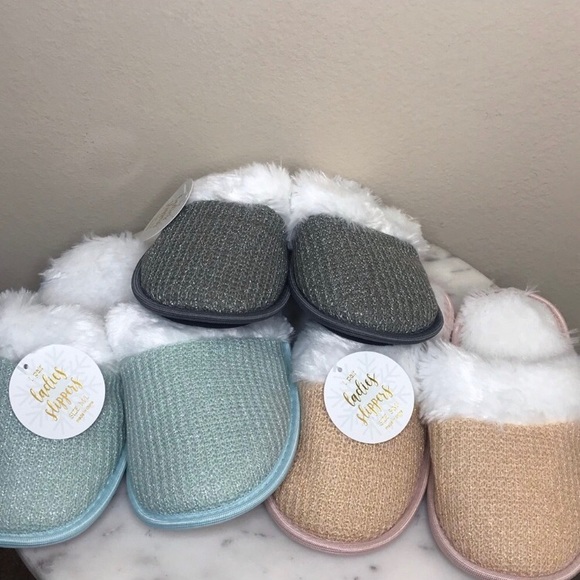 Shoes | Fluffy Slippers | Poshmark